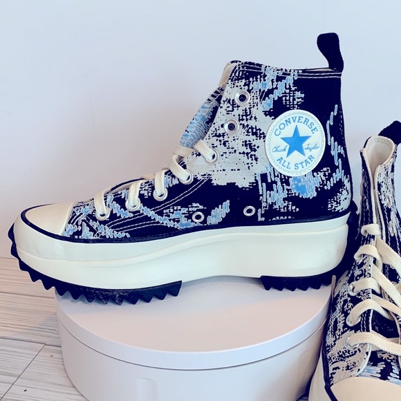 Converse | Shoes | Converse Run Star Hike Black Featuring Graphic ...